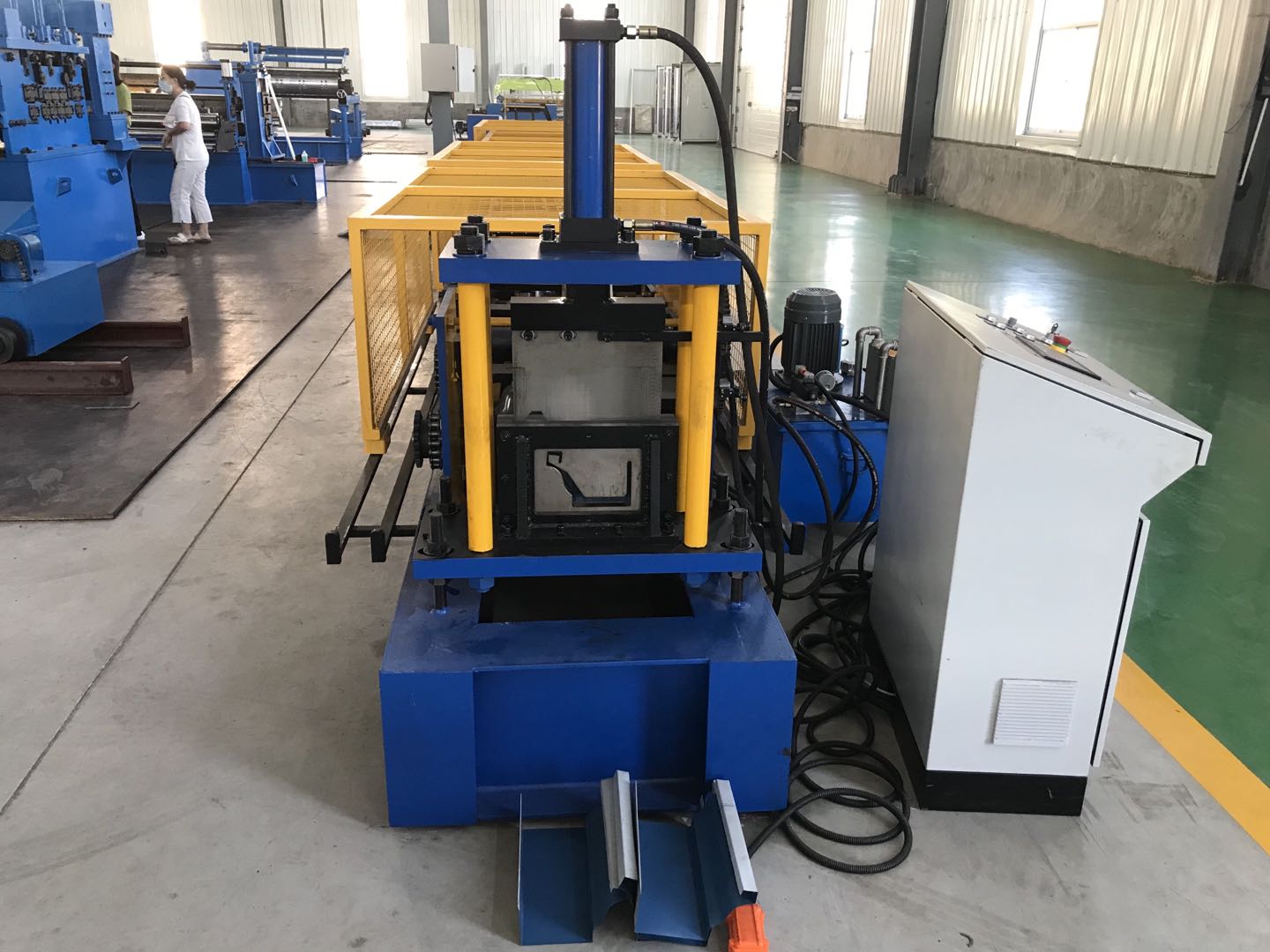 Rain Gutter Roll Forming Machine - color steel roll forming machine - Zhongtuo Roll Forming ...