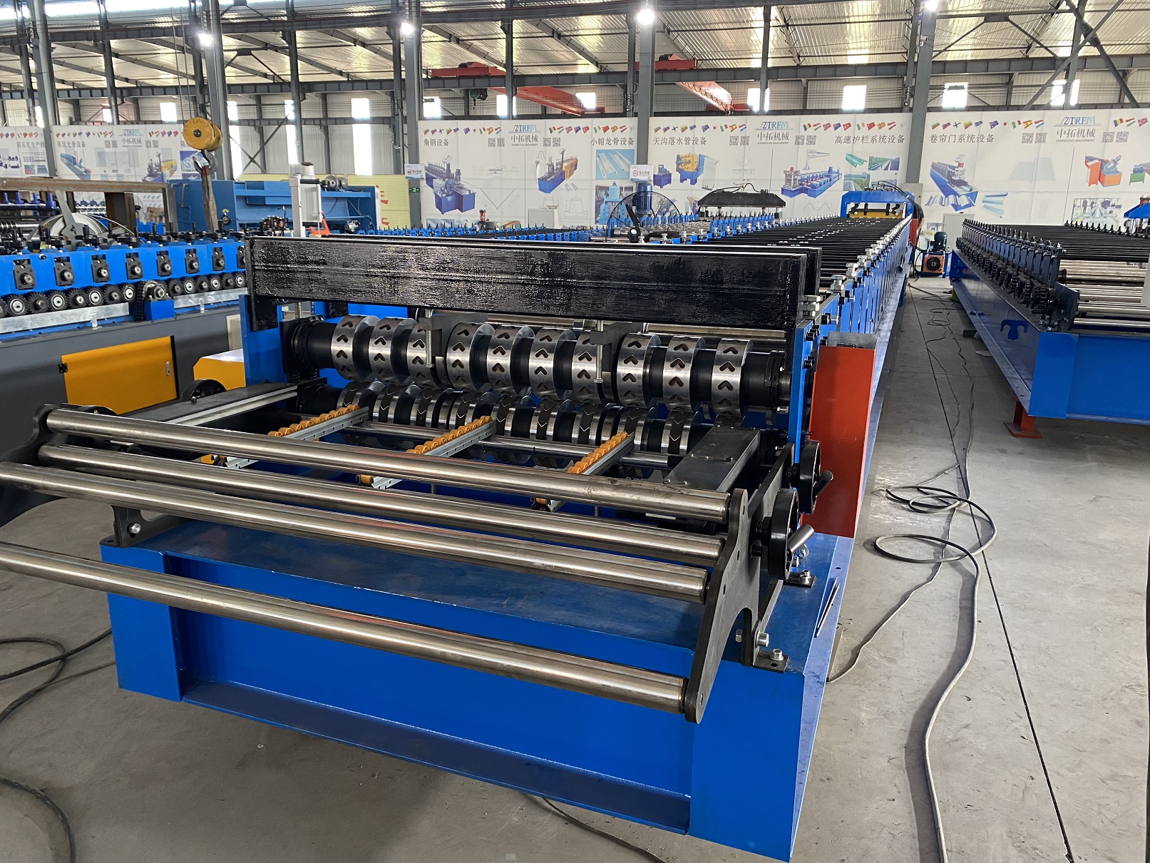 2022 Hot Sale Structural Deck Roll Forming Machine
