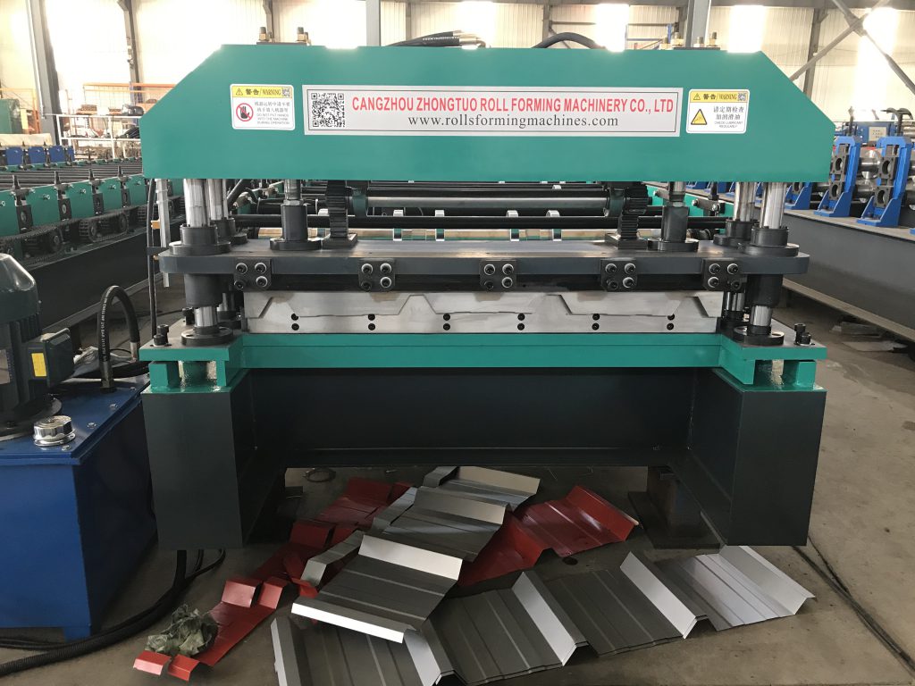 TR4 Roof Sheet Rolling Machine for Peru market