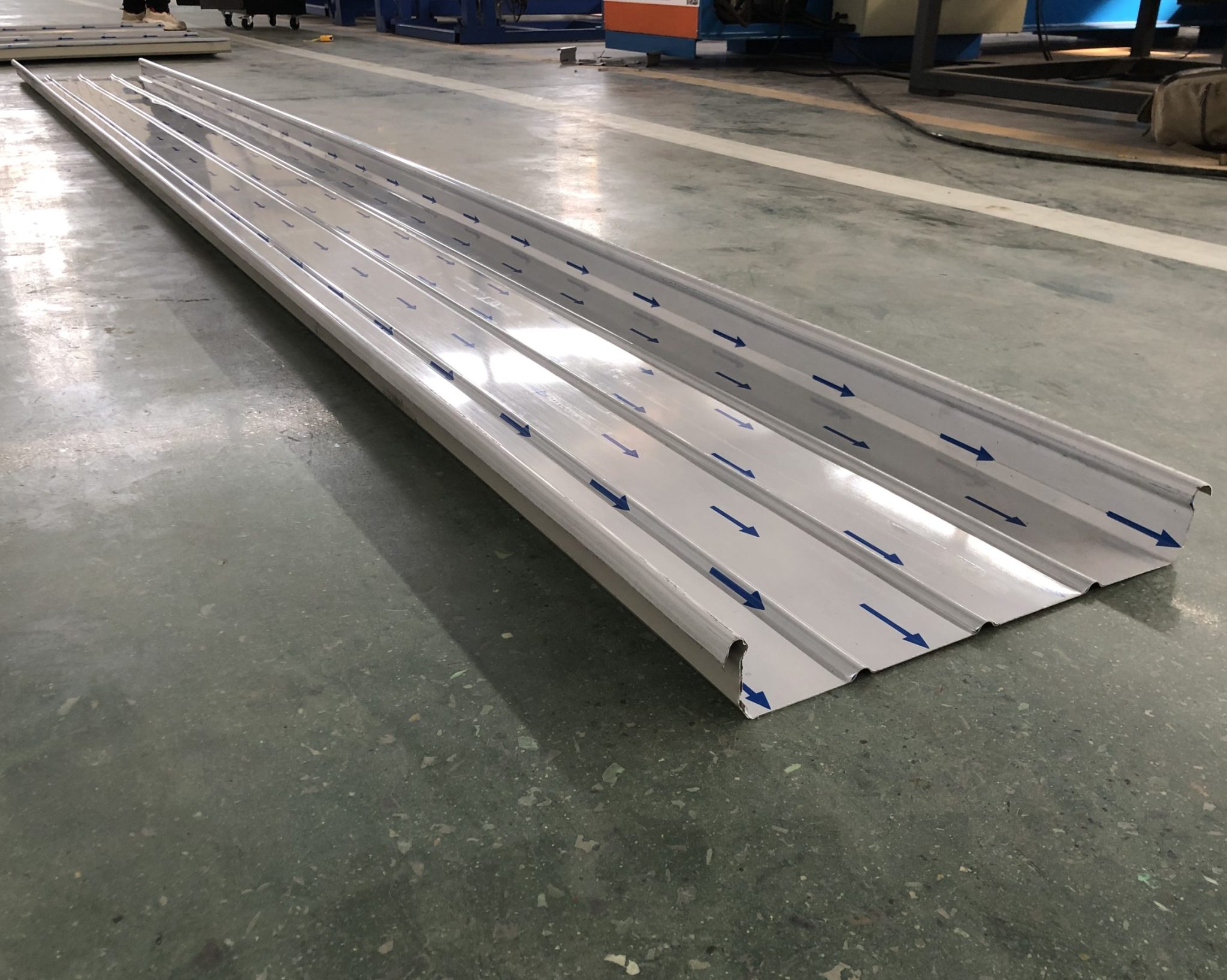 470 Tapered Bemo Standing Seam Roof Panel Roll Forming Machine